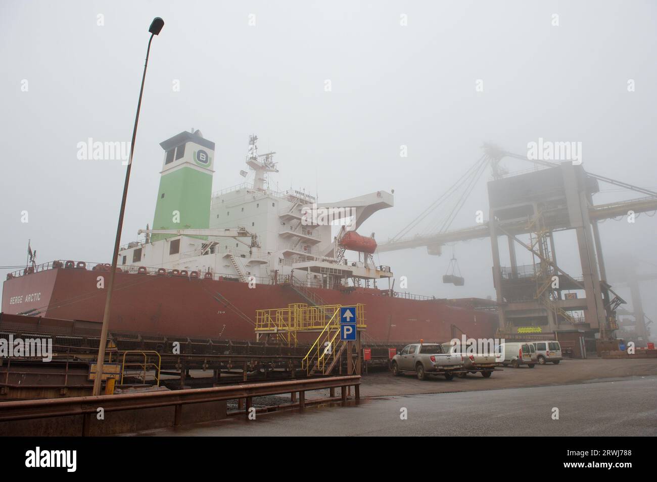 Coal unloading hi-res stock photography and images - Alamy