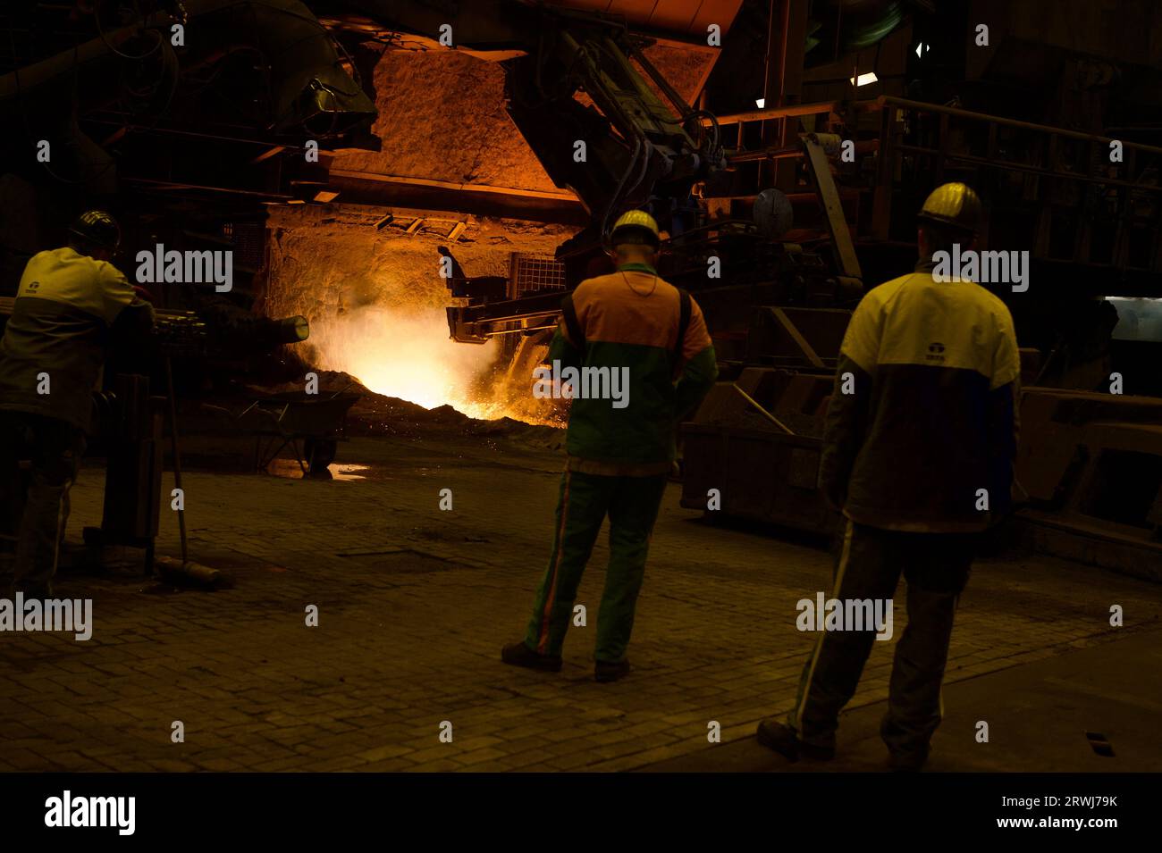 Port talbot blast furnace hi-res stock photography and images - Alamy