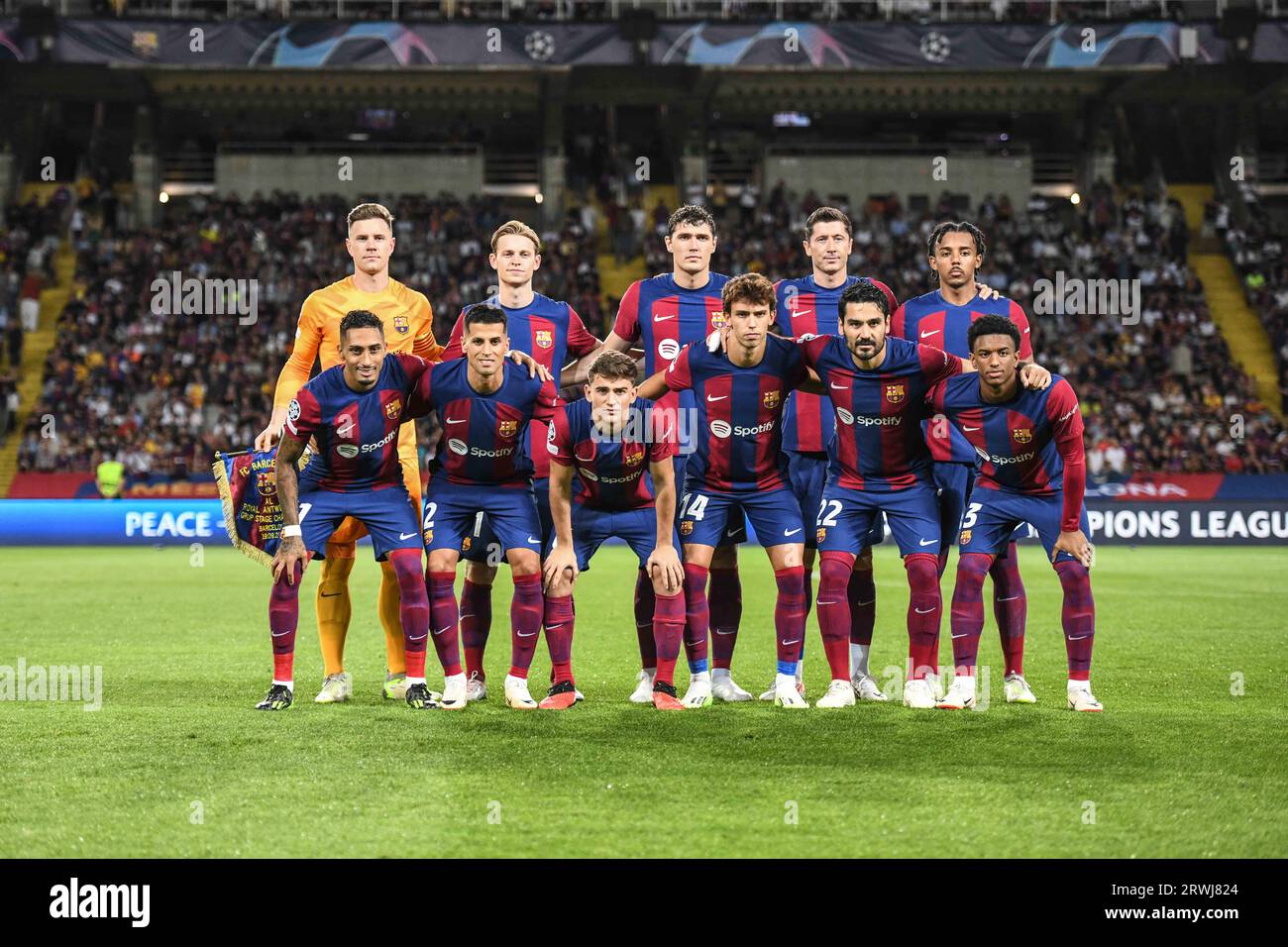 Starting eleven hi-res stock photography and images - Alamy