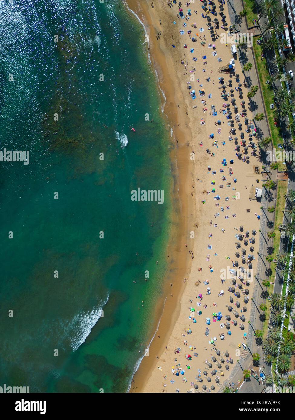 beautuful aerial view of beach with azure blue transparent water and ...