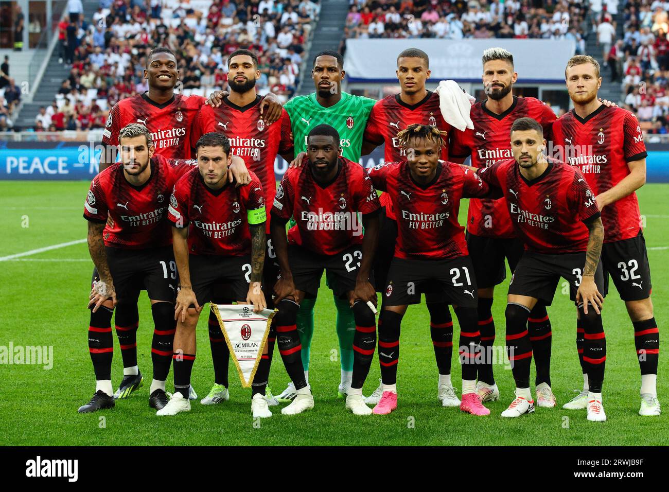 MILAN, ITALY - 19th Sep 2023: The AC Milan starting line-up pose for a ...