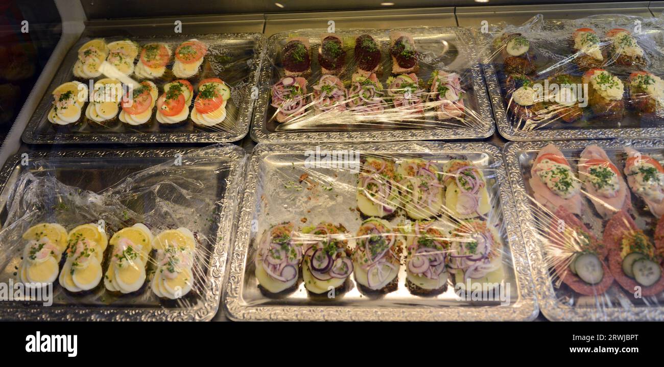 Smor hi-res stock photography and images - Alamy