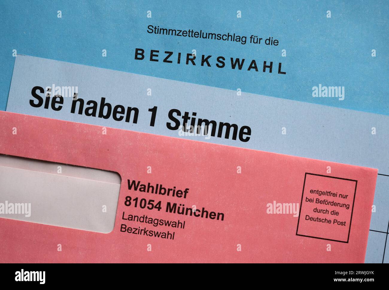 Munich, Germany. 18th Sep, 2023. Absentee ballots for the 2023 state ...