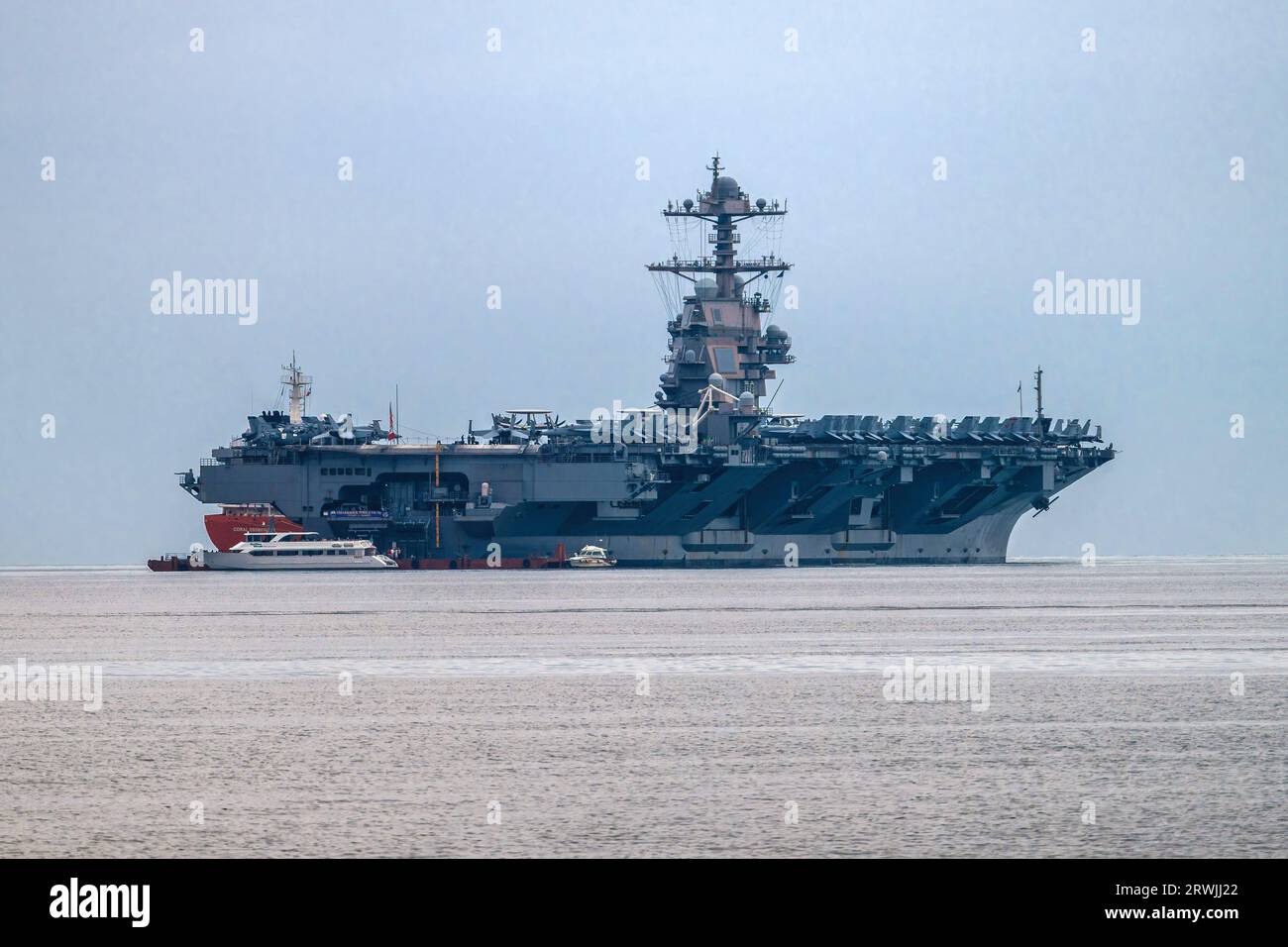 Trieste, Italy. 18th Sep, 2023. US Navy aircraft carrier USS Gerald R ...