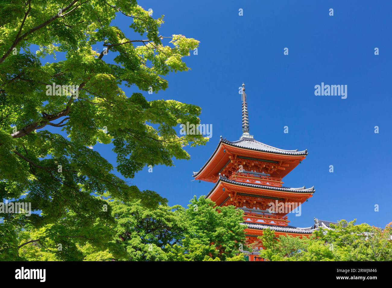 Three-storied Pagoda of Kiyomizu-dera Temple Stock Photo - Alamy