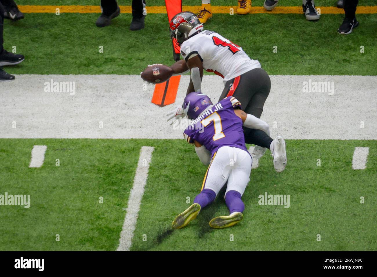 Tampa Bay Buccaneers wide receiver Chris Godwin (14) reaches for a ...