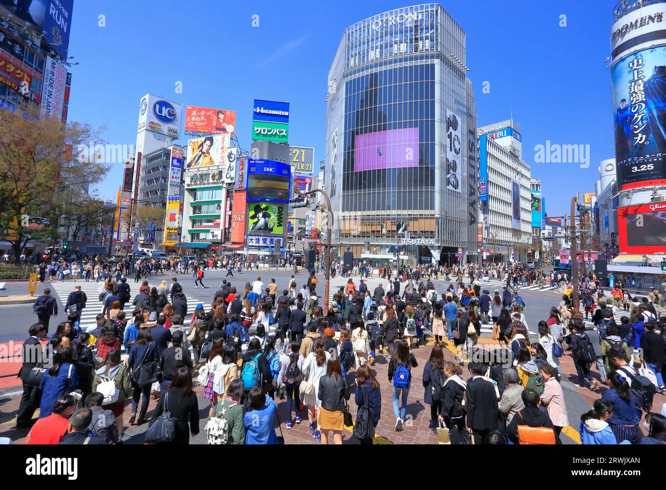 Shibuya scramble crossing Stock Photo - Alamy