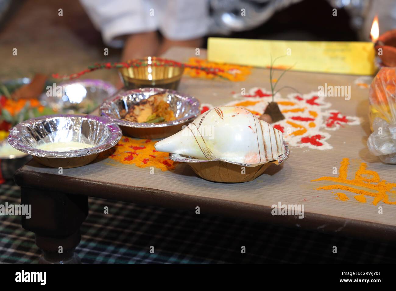 Closeup of sacred shankh at indian pooja Stock Photo - Alamy
