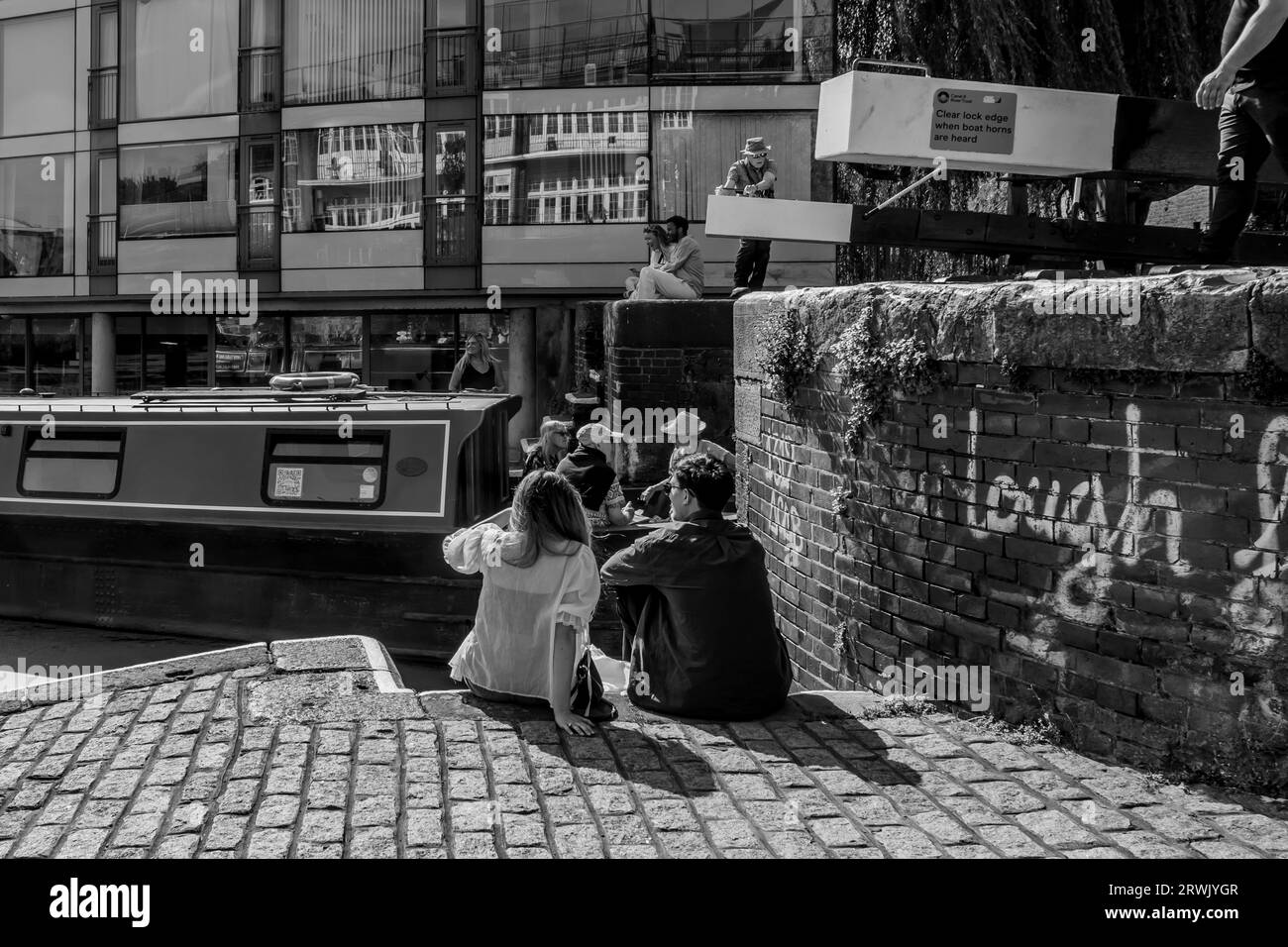 London City Road Lock Regent's Canal City of London Stock Photo - Alamy