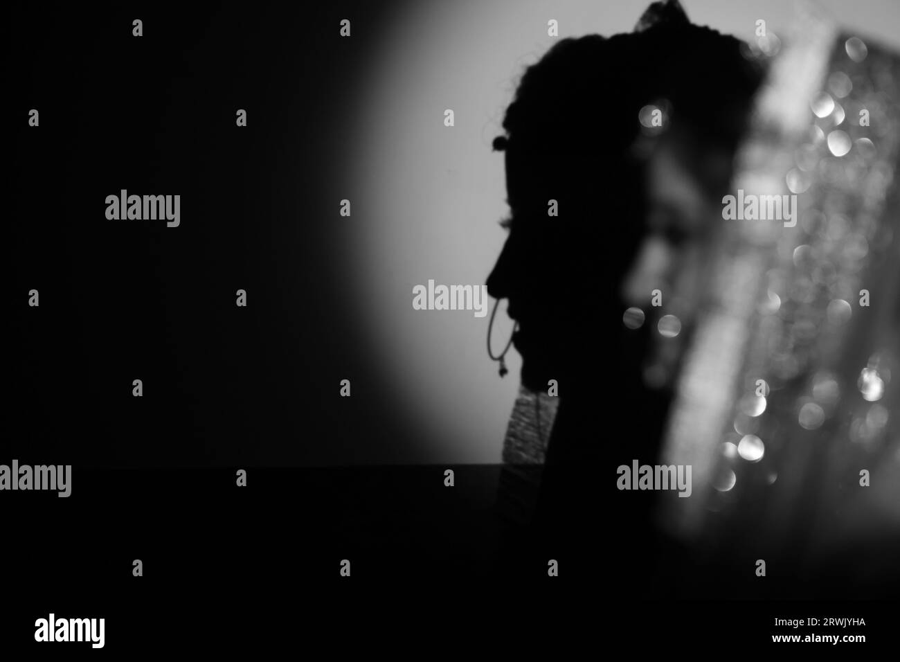 Indian bride silhouette hi-res stock photography and images - Alamy