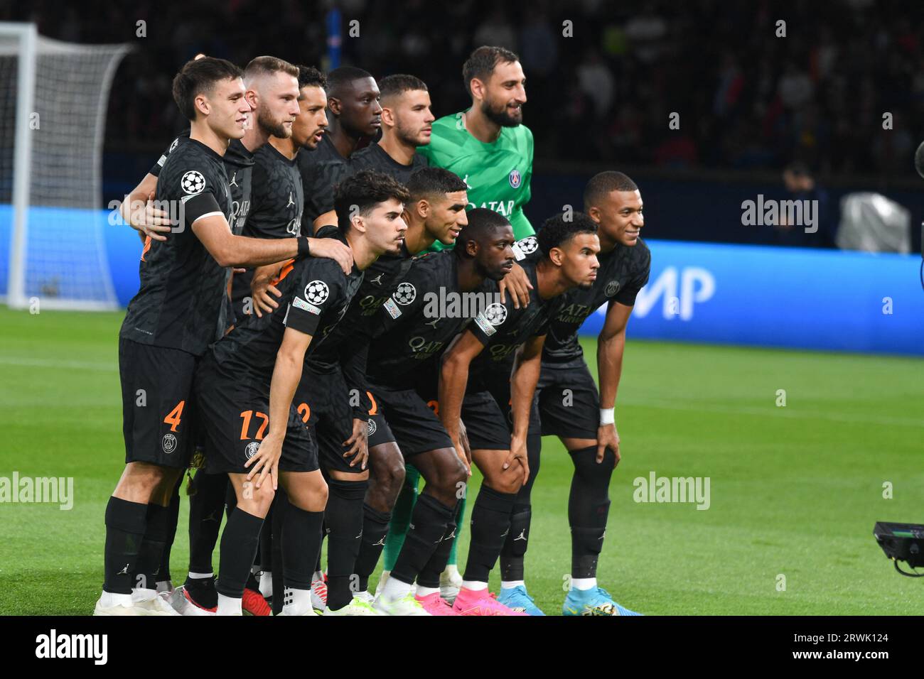 Paris, France. 19th Sep, 2023. PSG players pose prior to the UEFA ...