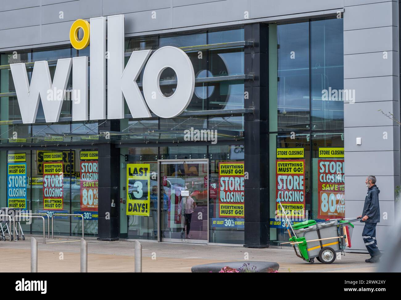 Edinburgh, UK. 19th Sep, 2023. 19th September 2023 For Kinaird retail ...