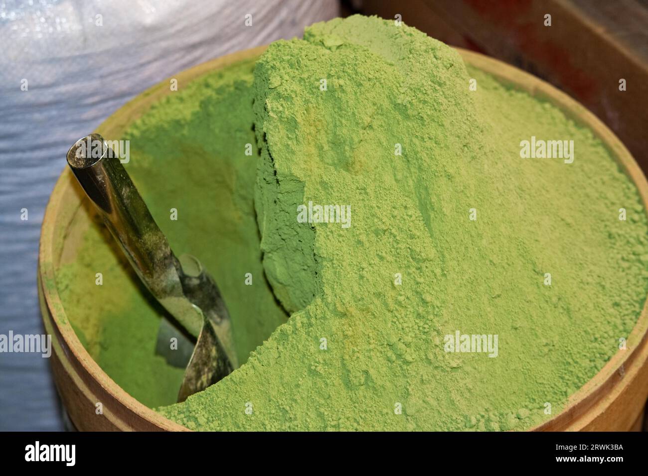 Henna hair dye hi-res stock photography and images - Alamy