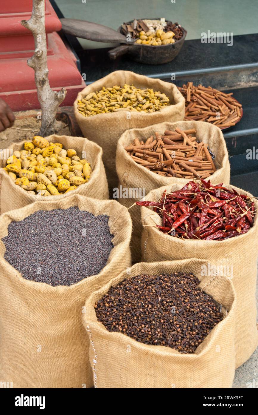 List of kampo herbs hi-res stock photography and images - Alamy