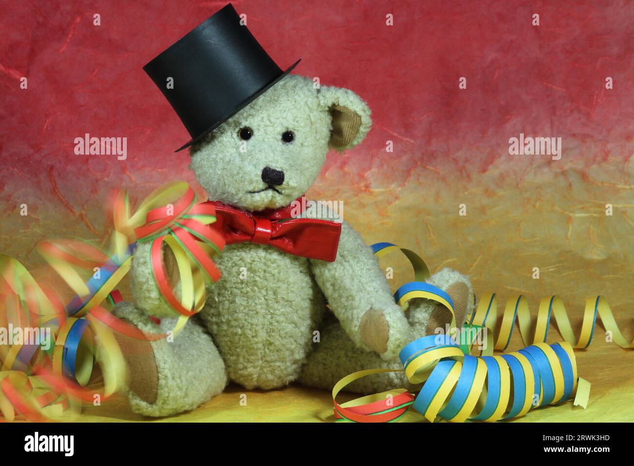 New Year's Eve Teddy Stock Photo - Alamy