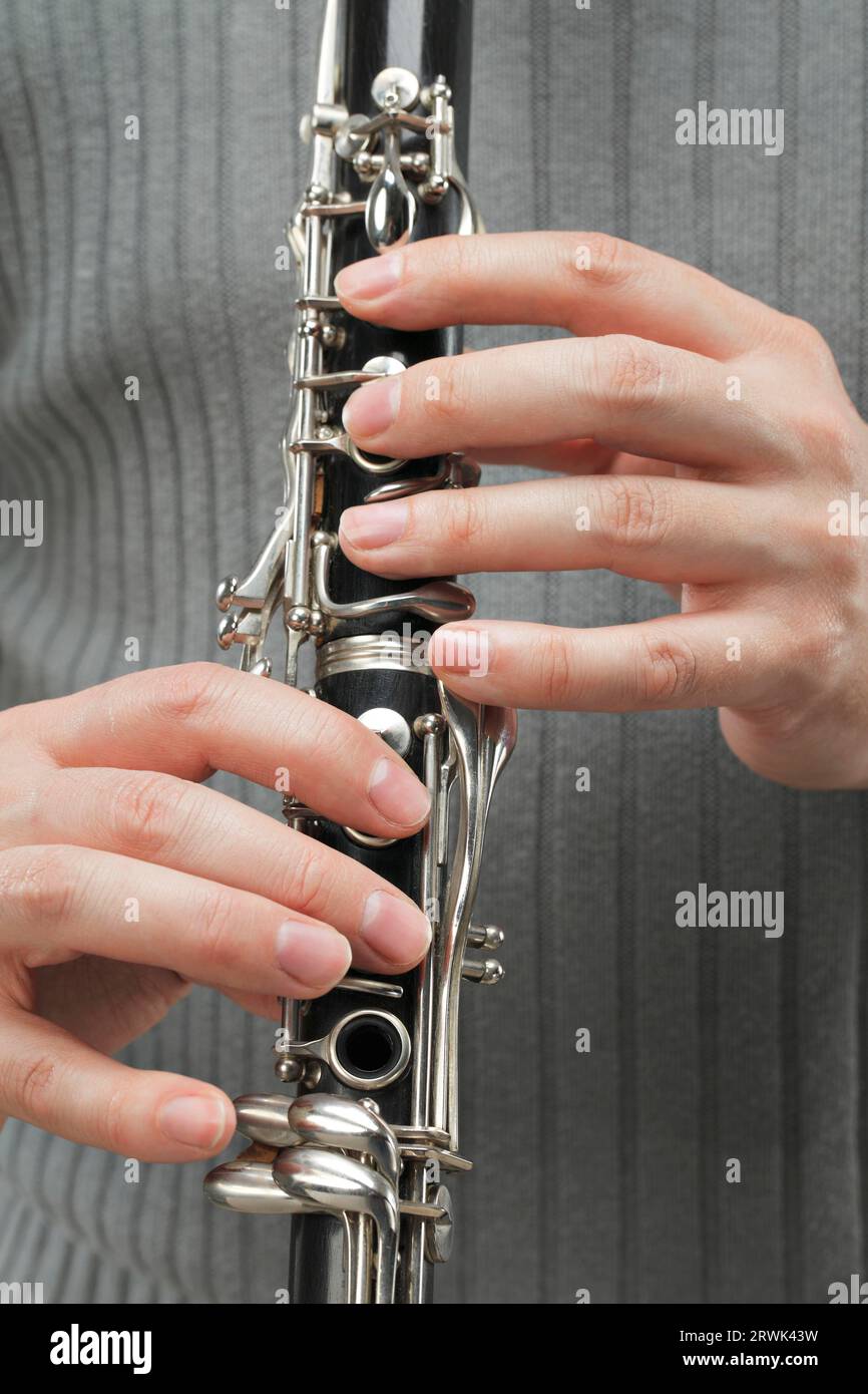 Woodwind instrument hi-res stock photography and images - Alamy