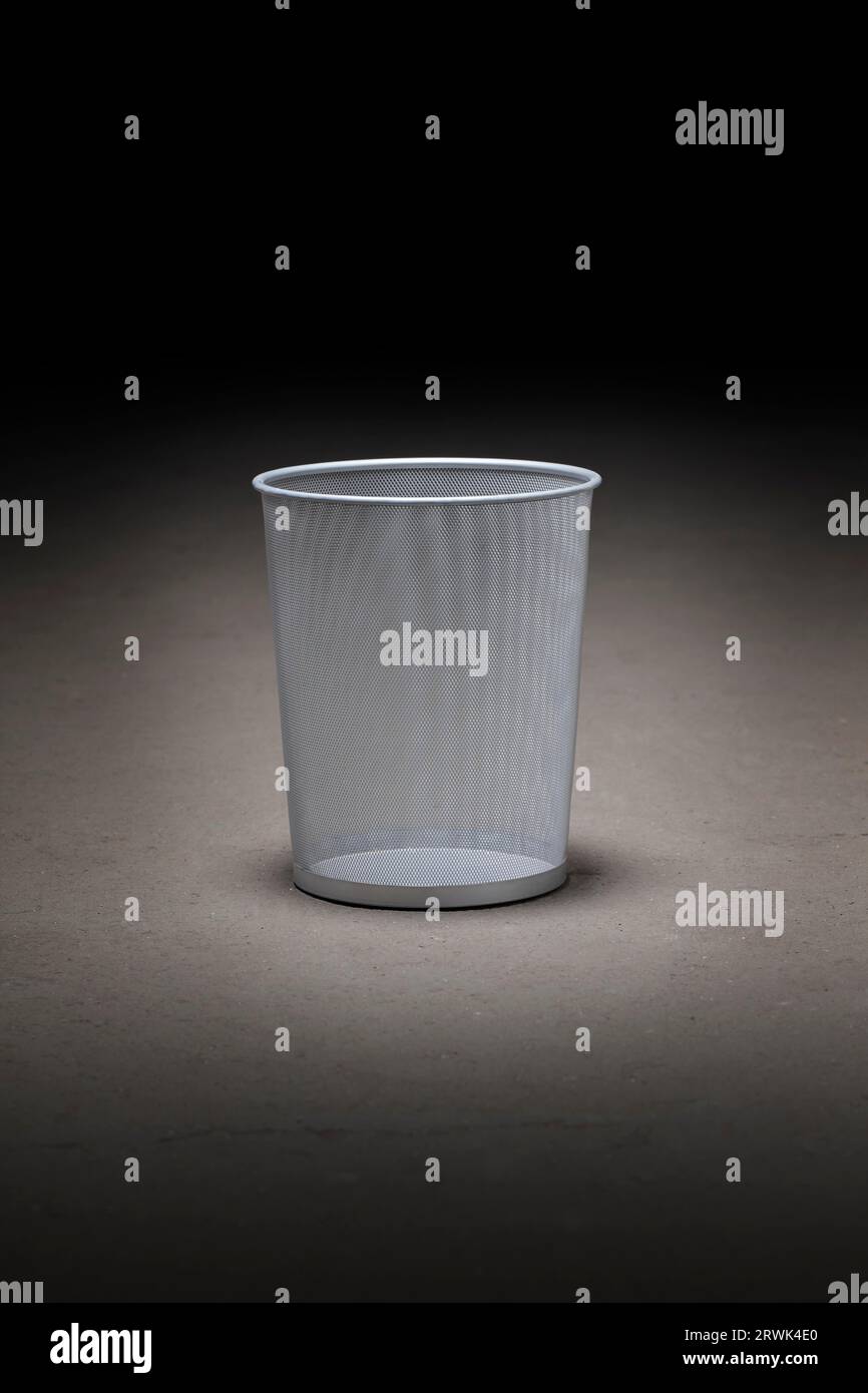 Wastepaper on floor by bin hi-res stock photography and images - Alamy