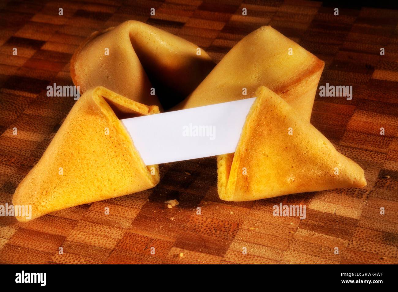 Fortune paper hi-res stock photography and images - Alamy
