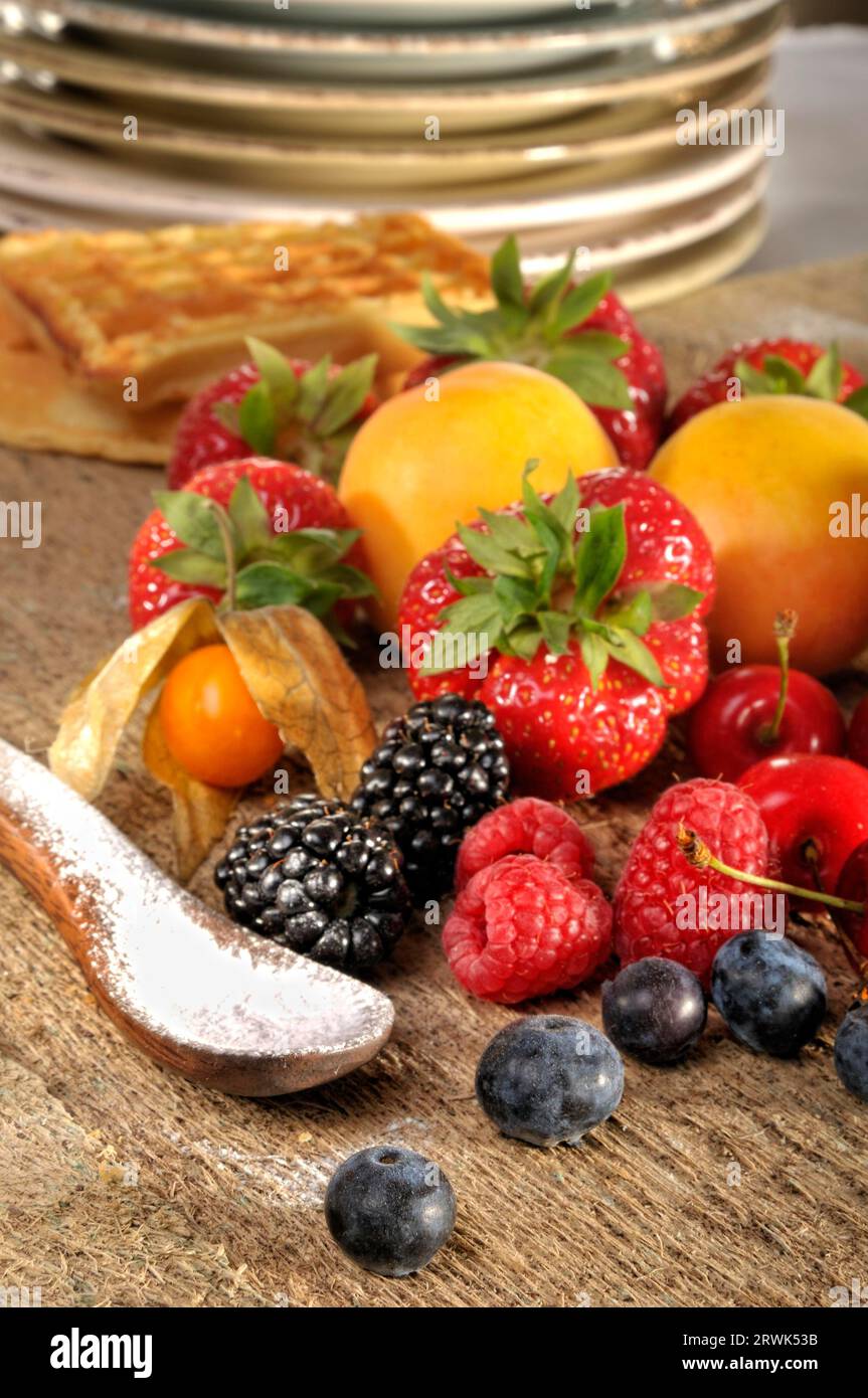 Loose fruit hi-res stock photography and images - Alamy