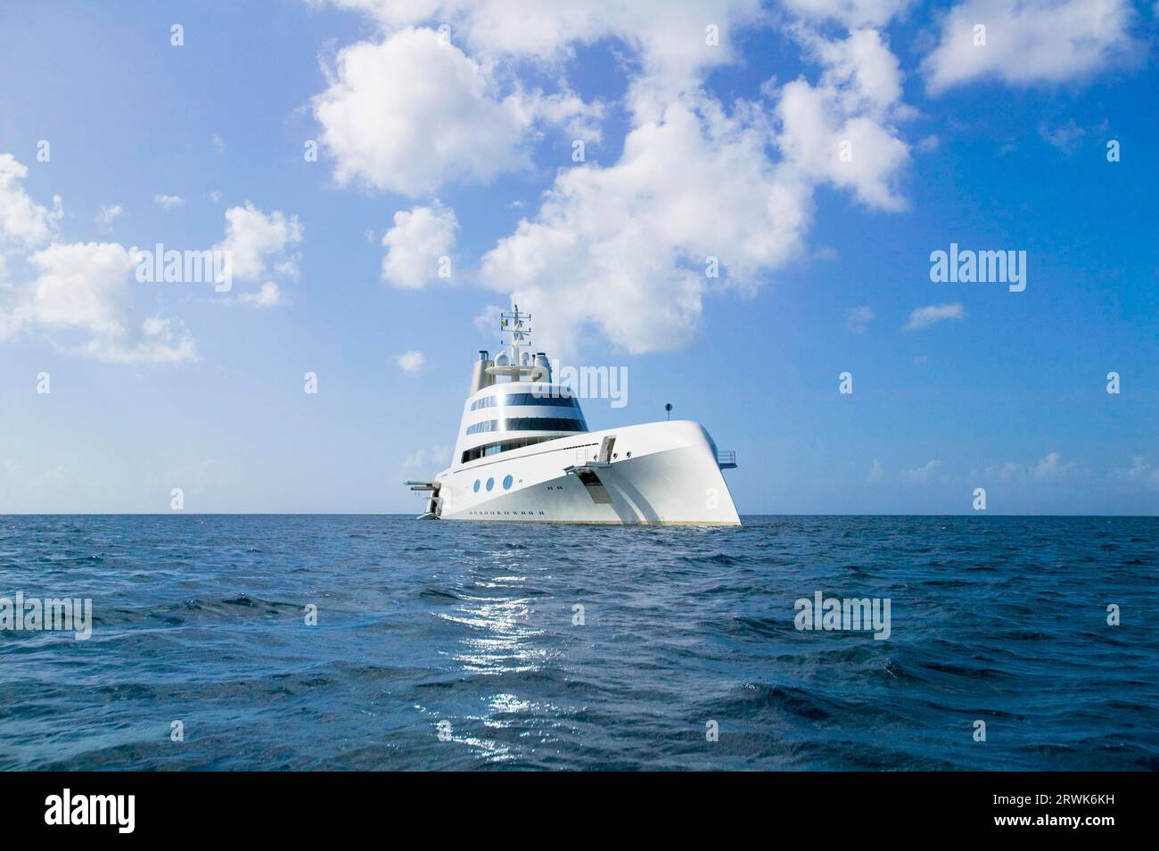 Ocean going liner hi-res stock photography and images - Alamy