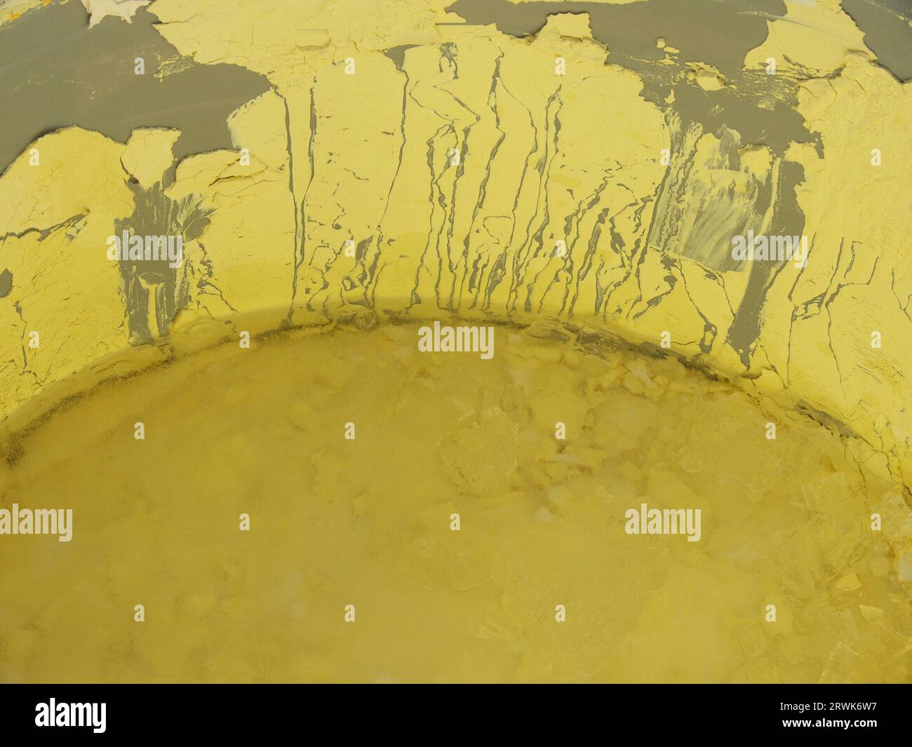 Paint residue hi-res stock photography and images - Alamy