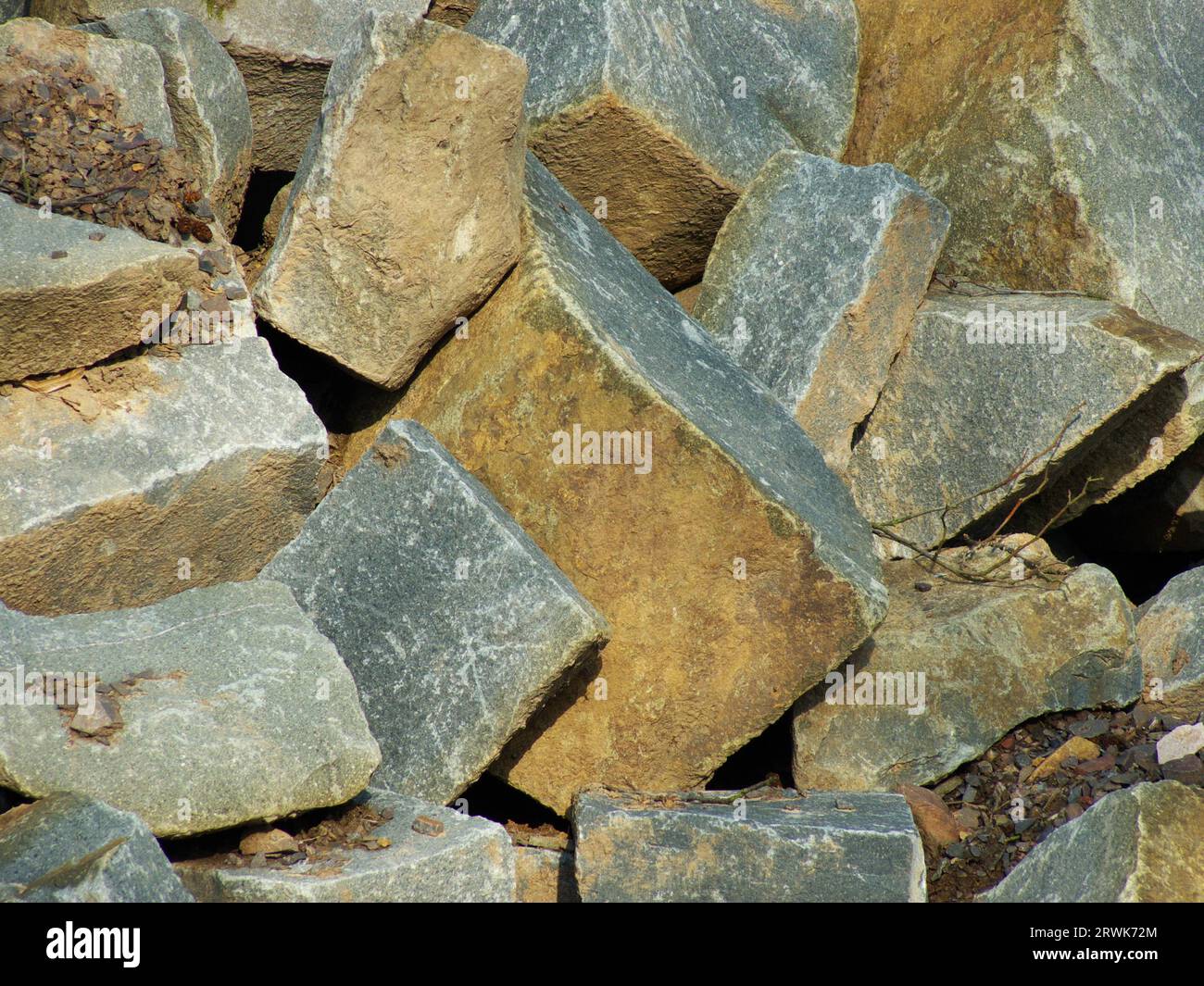 Blocks of all sizes hi-res stock photography and images - Alamy