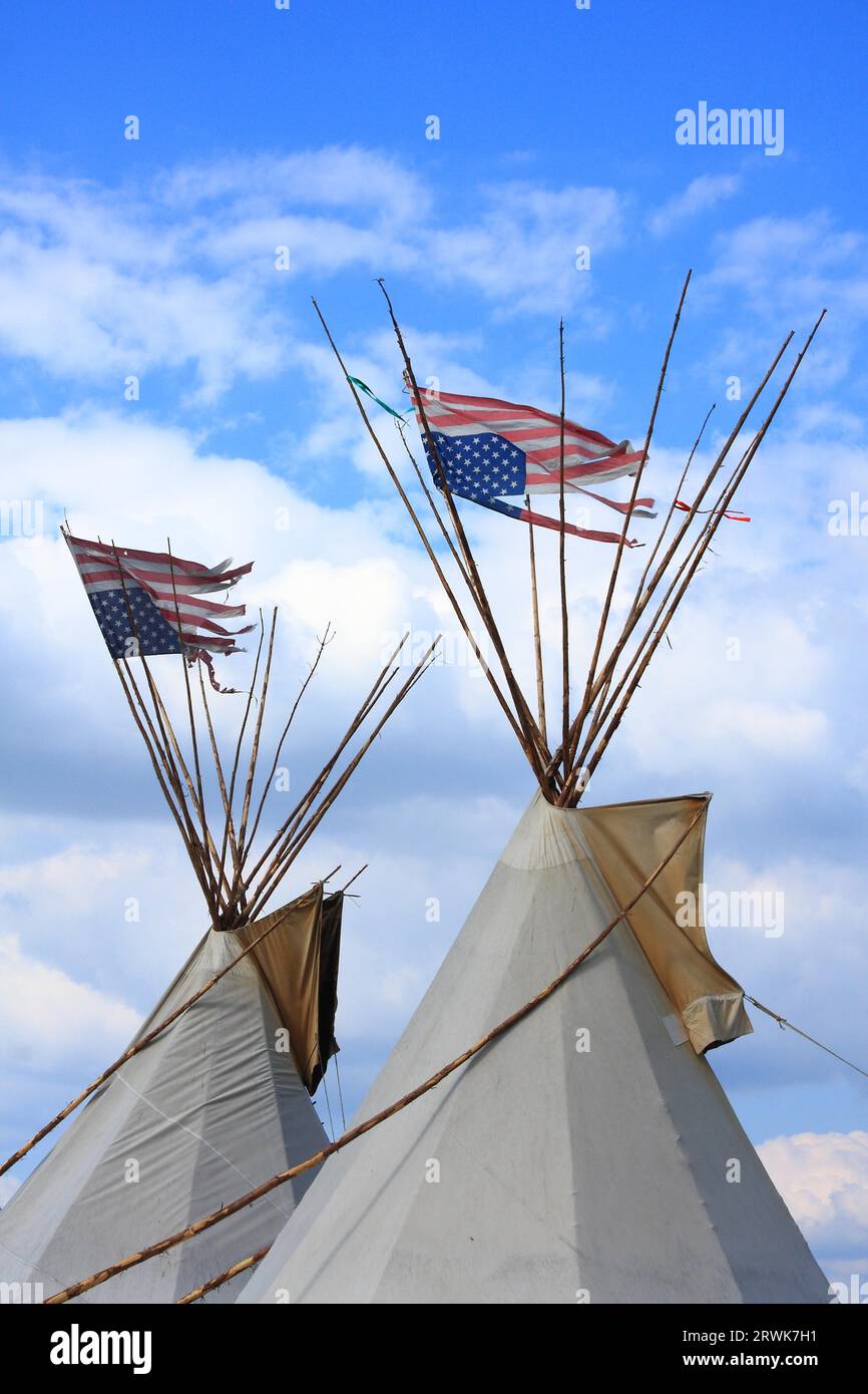Tent american flag hi-res stock photography and images - Alamy