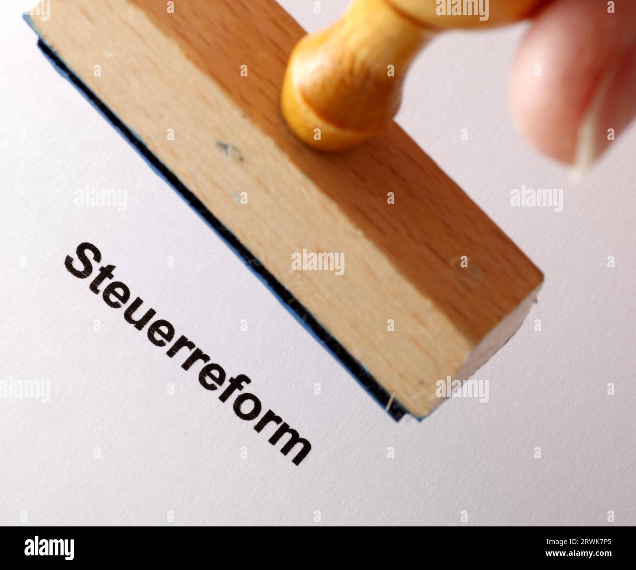 Energy market reform hi-res stock photography and images - Alamy