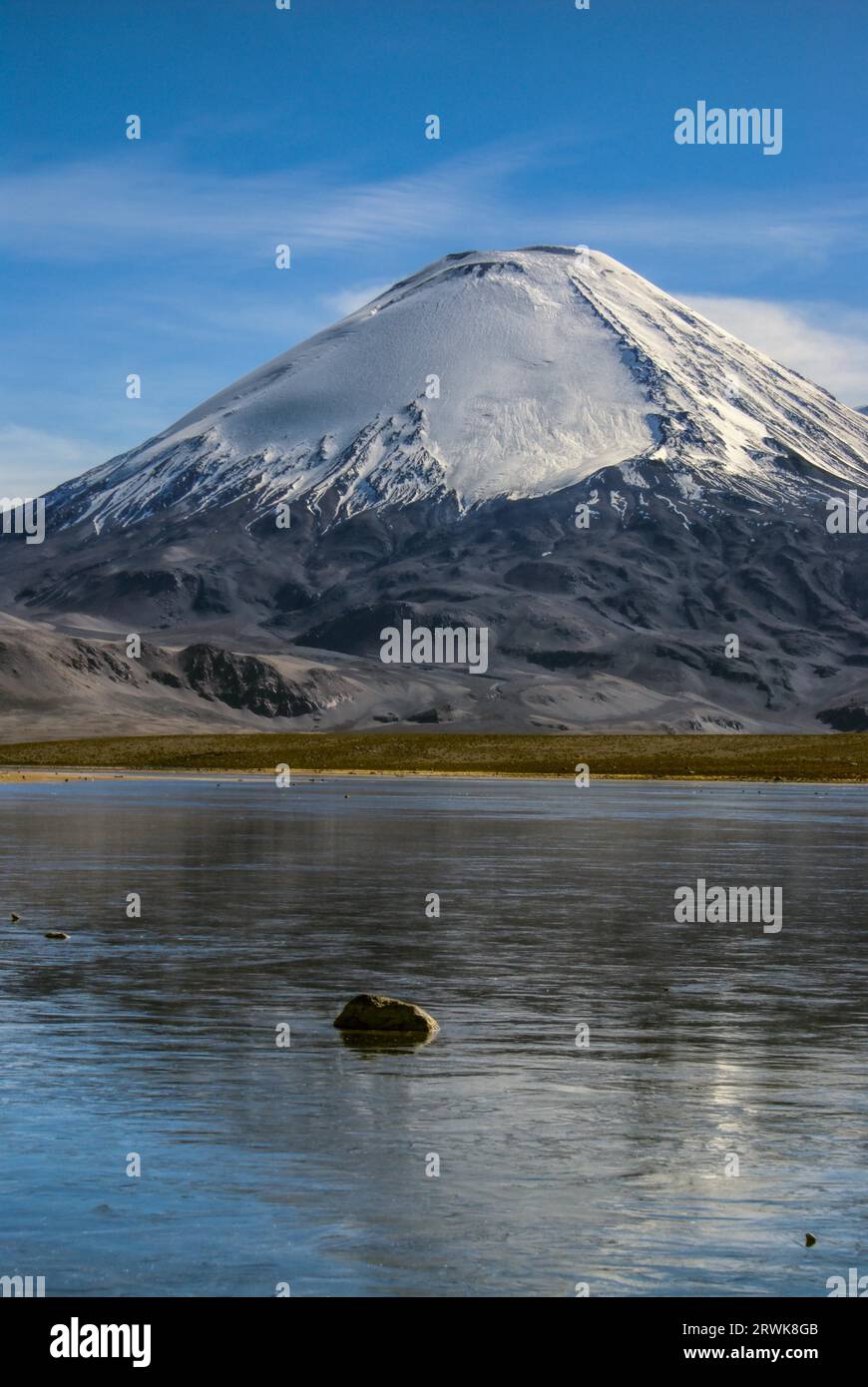 Scenic view of Nevado Sajama volcano, highest peak in Bolivia in Sajama ...