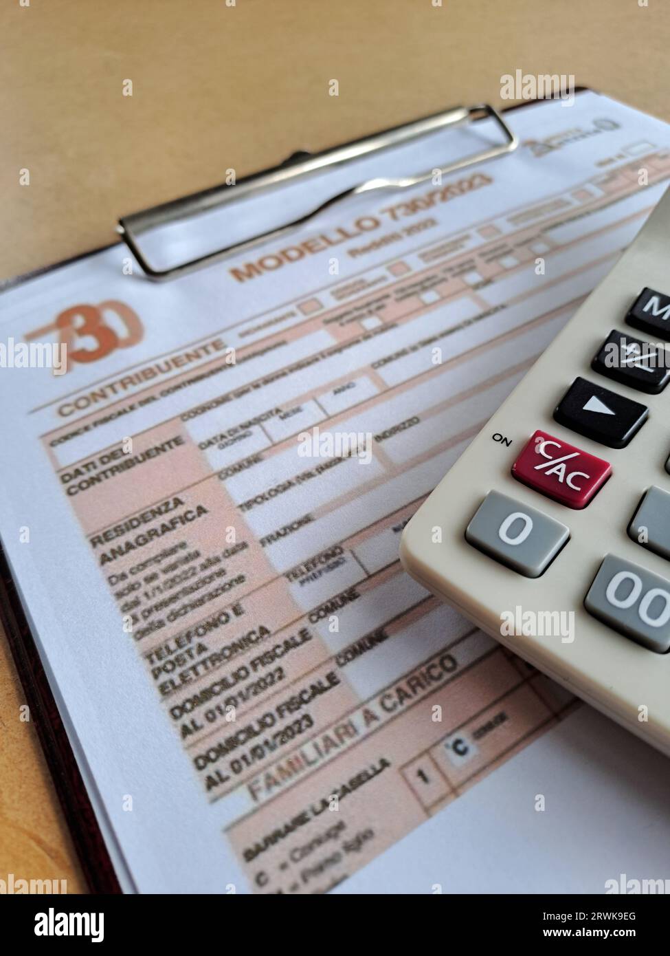 Model 730 - tax declaration income form in Italy Stock Photo - Alamy