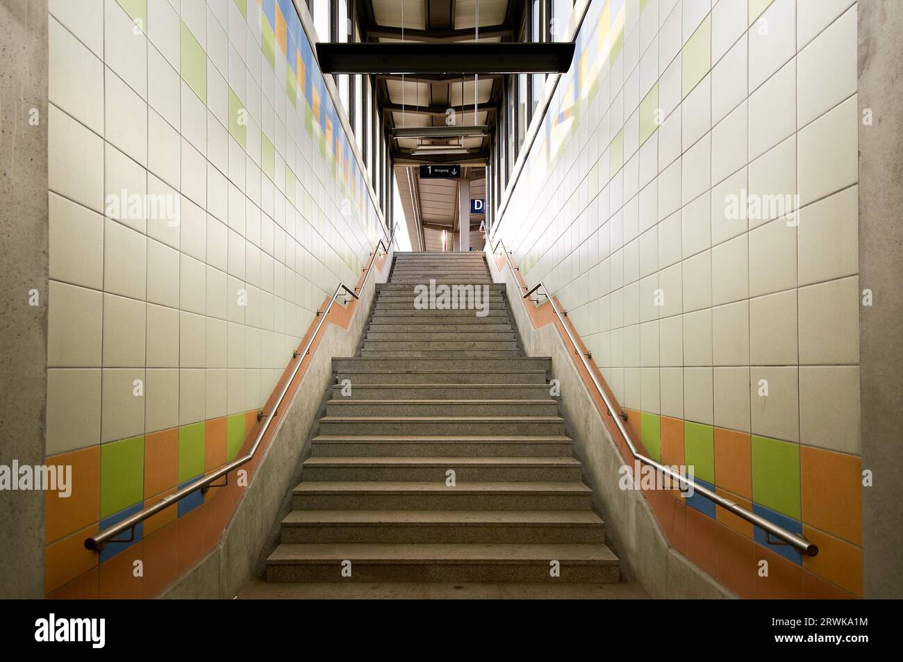 Exit road construction hi-res stock photography and images - Alamy