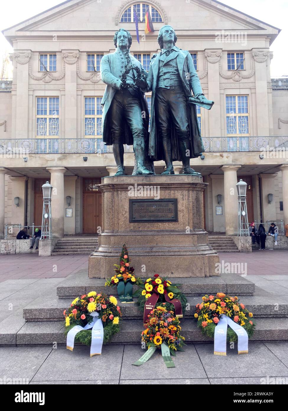 Goethe-Schiller Monument, double statue of the German poets Johann ...