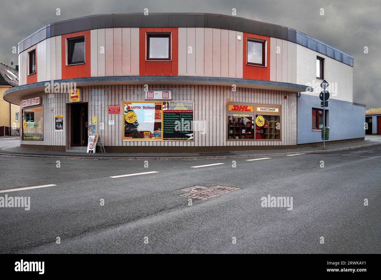 The round shop Stock Photo - Alamy