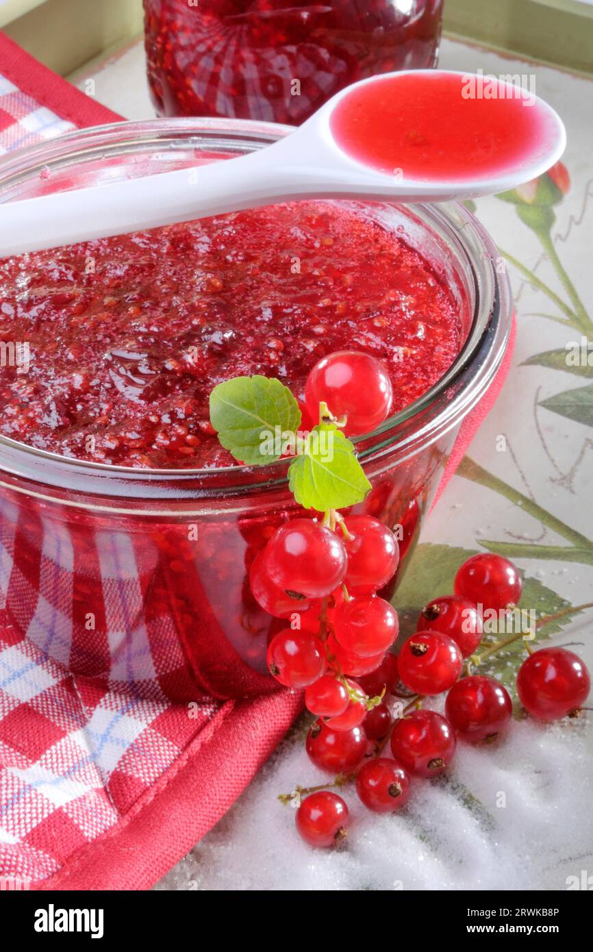 Home cooked jam Stock Photo - Alamy