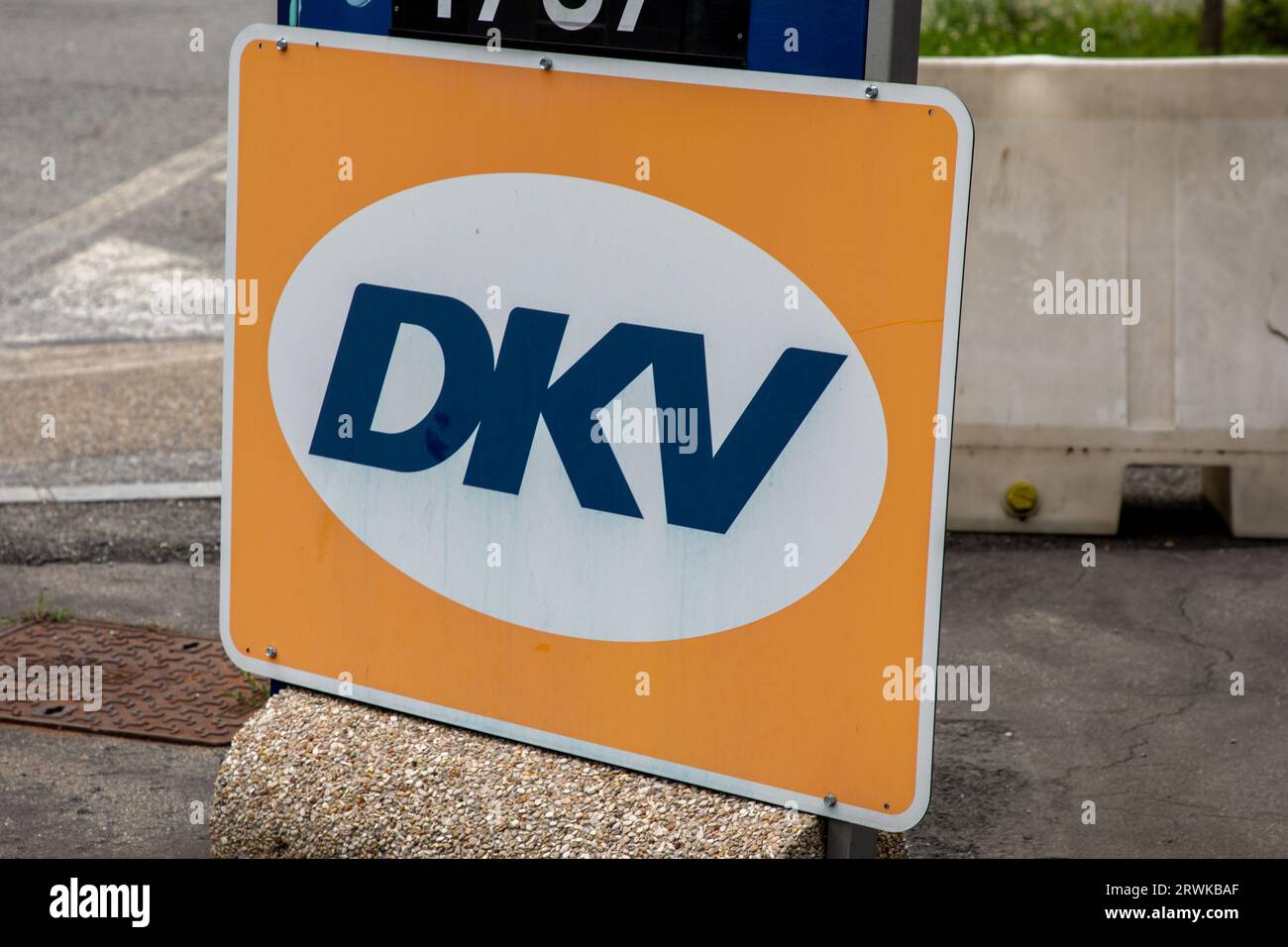 Dkv icon hi-res stock photography and images - Alamy
