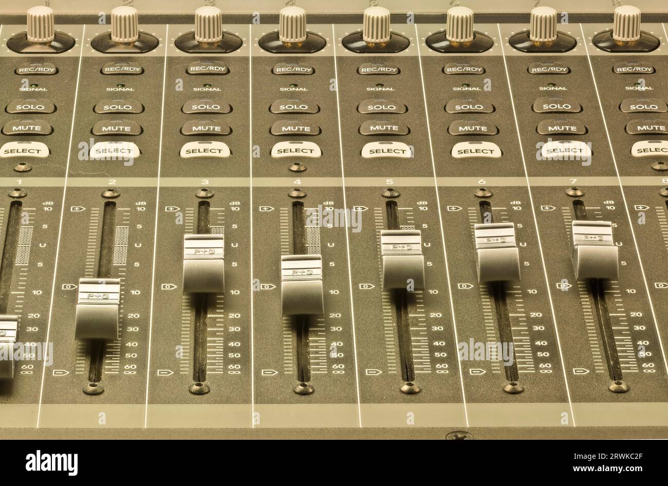 Tv mixer hi-res stock photography and images - Alamy