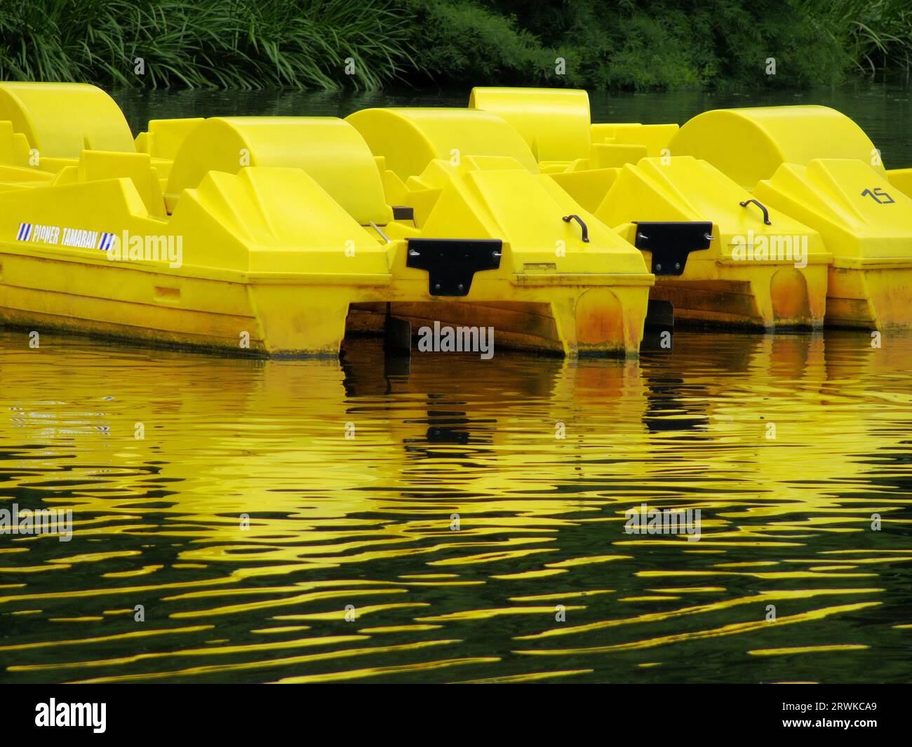 Paddleboat detail hi-res stock photography and images - Alamy
