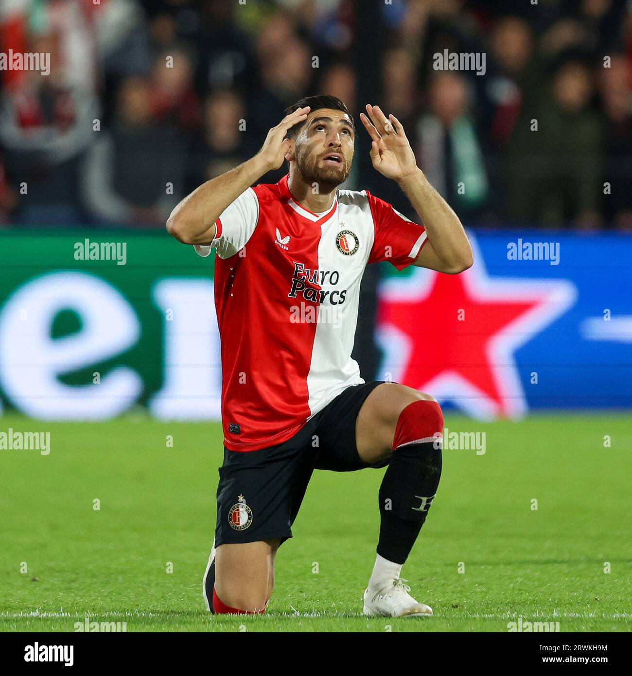 ROTTERDAM, NETHERLANDS - SEPTEMBER 19: Alireza Jahanbakhsh (Feyenoord Rotterdam) scores the 2-0 ...