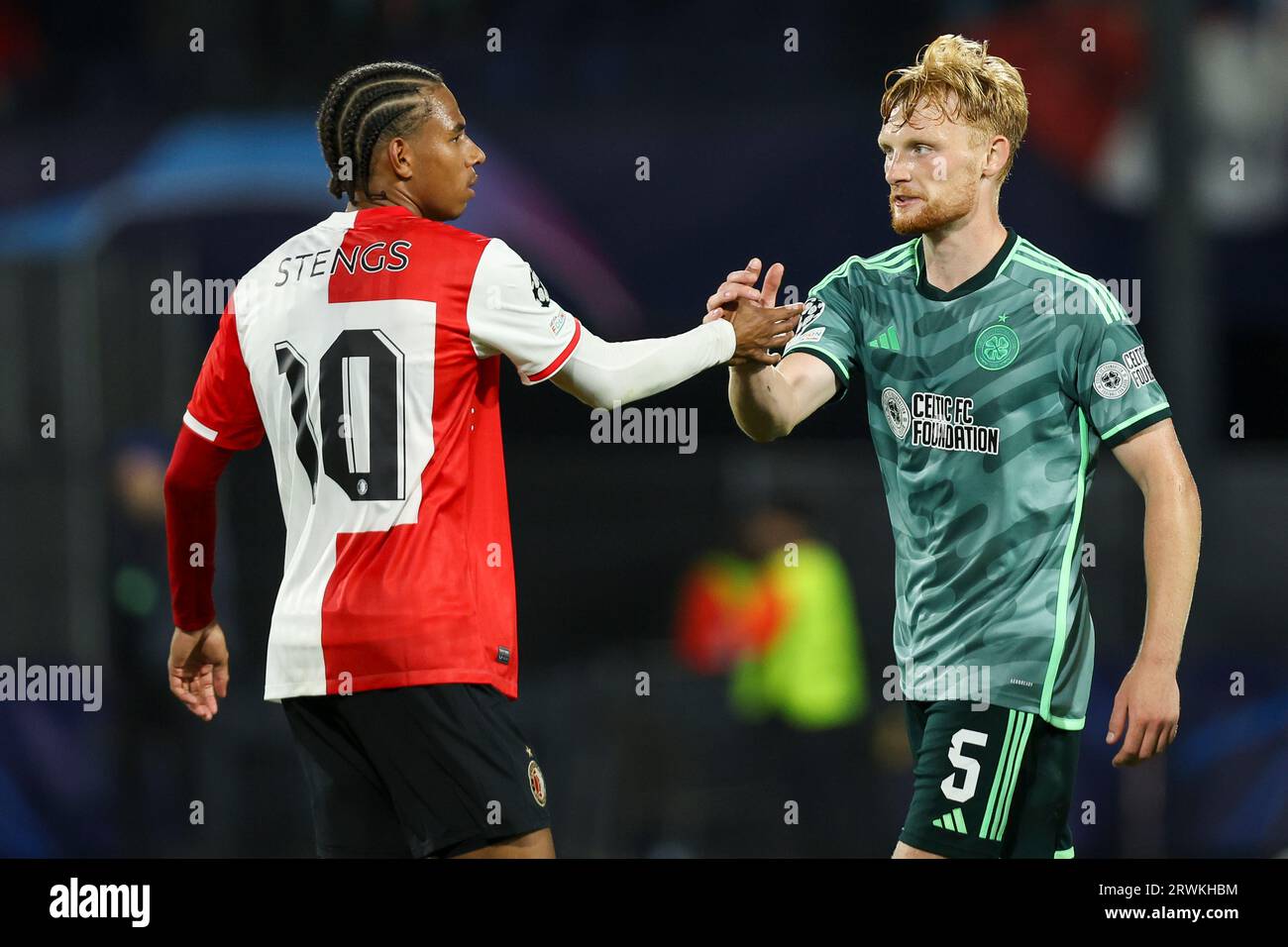 Calvin stengs looks on hi-res stock photography and images - Alamy