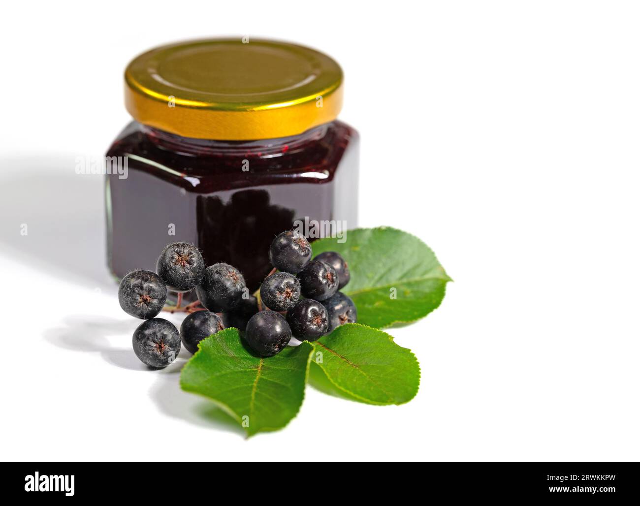 Choke berries and choke berry jam in screw jar Stock Photo - Alamy