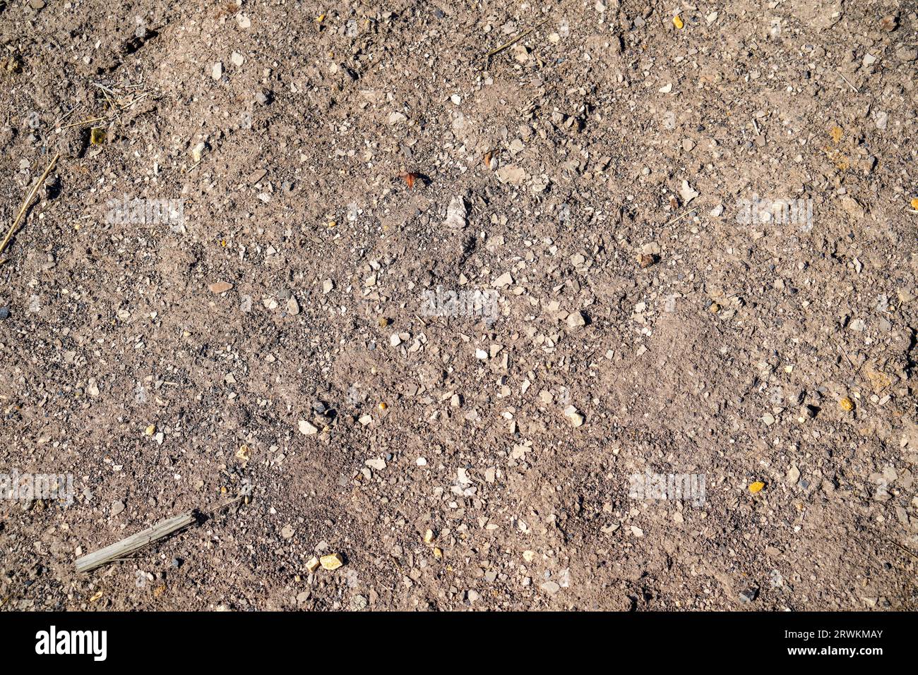 Soil from the quarry as a waste product and for versatile use in the ...