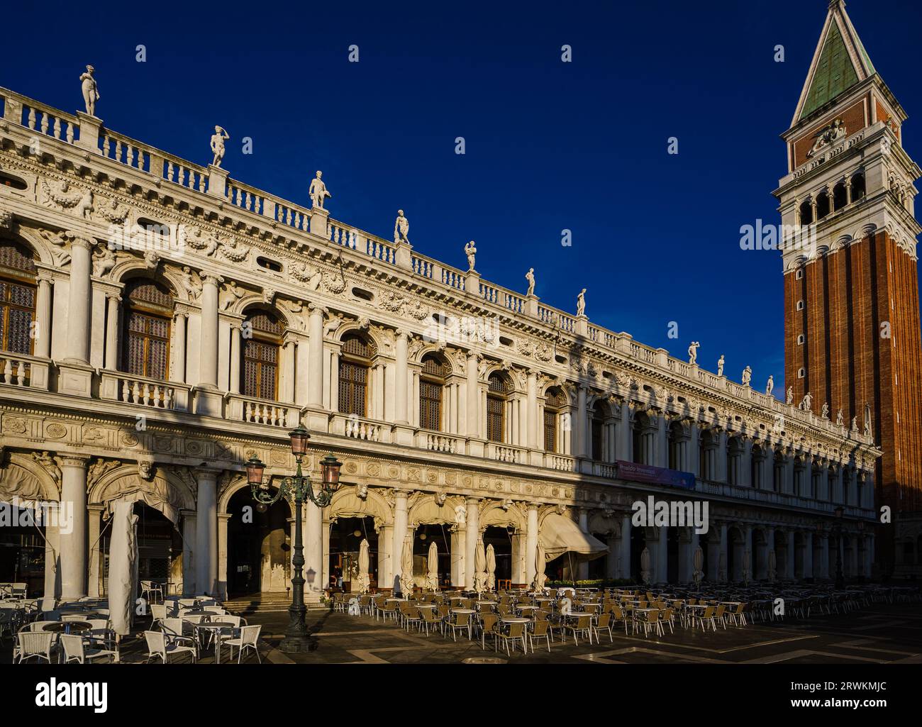 St marks square side view hi-res stock photography and images - Alamy
