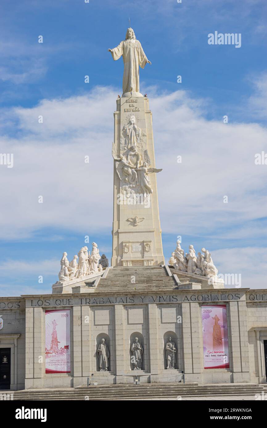 Serene trails, panoramic views. Getafe's hilltop, where history and ...