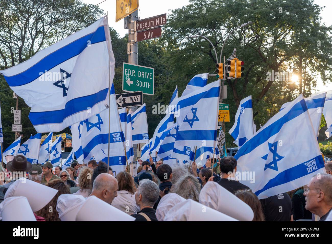New York, United States. 19th Sep, 2023. Israeli Expats and US Jews ...