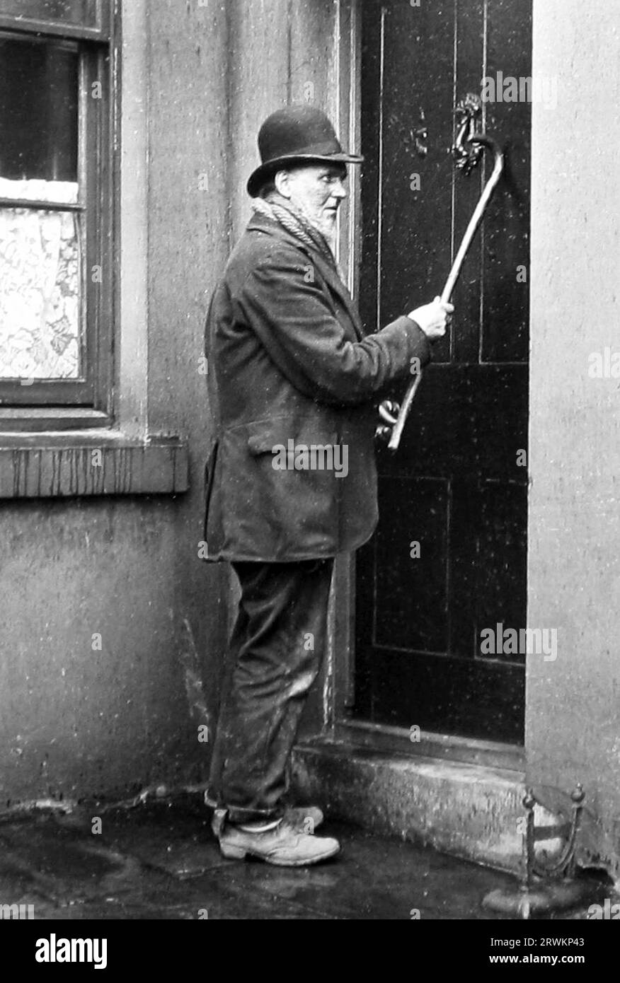 Knocker upper hi-res stock photography and images - Alamy