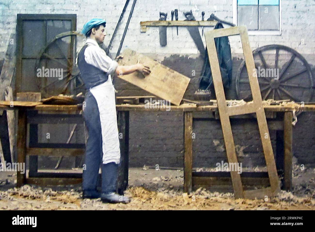 Vintage carpenter hi-res stock photography and images - Alamy