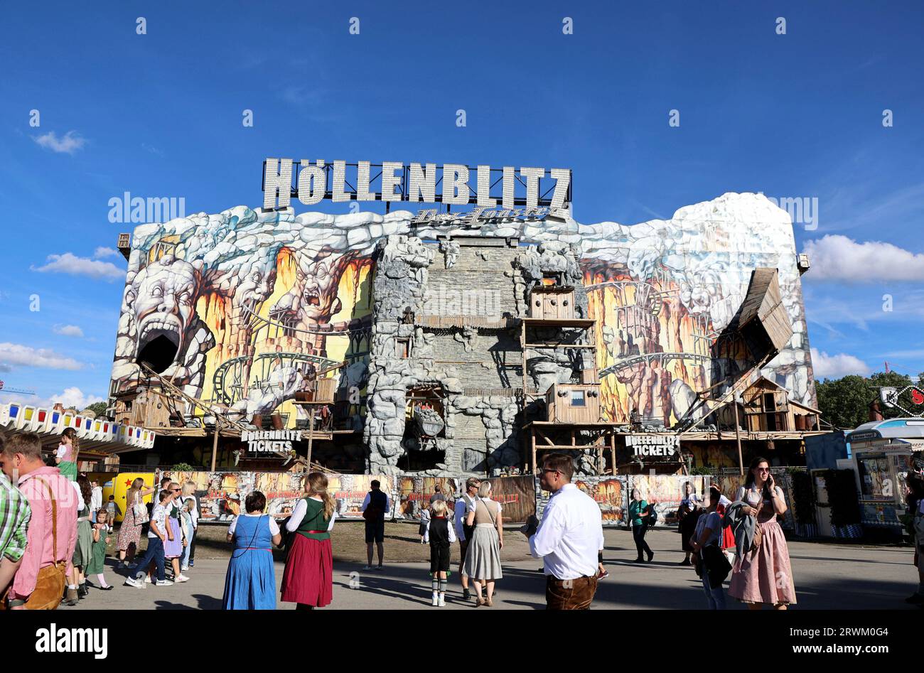 Hier der blick auf den hollenblitz hi-res stock photography and images - Alamy