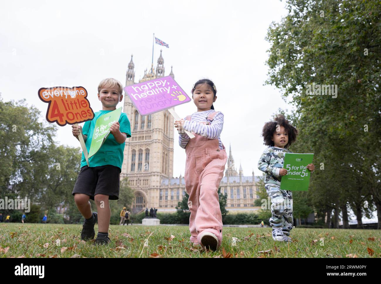 EDITORIAL USE ONLY Left to right - Cooper Jessemey (4), Ruby Tang (4 ...