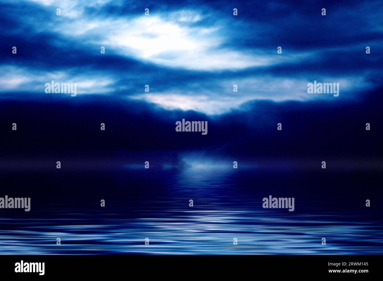 Still ocean before storm hi-res stock photography and images - Alamy