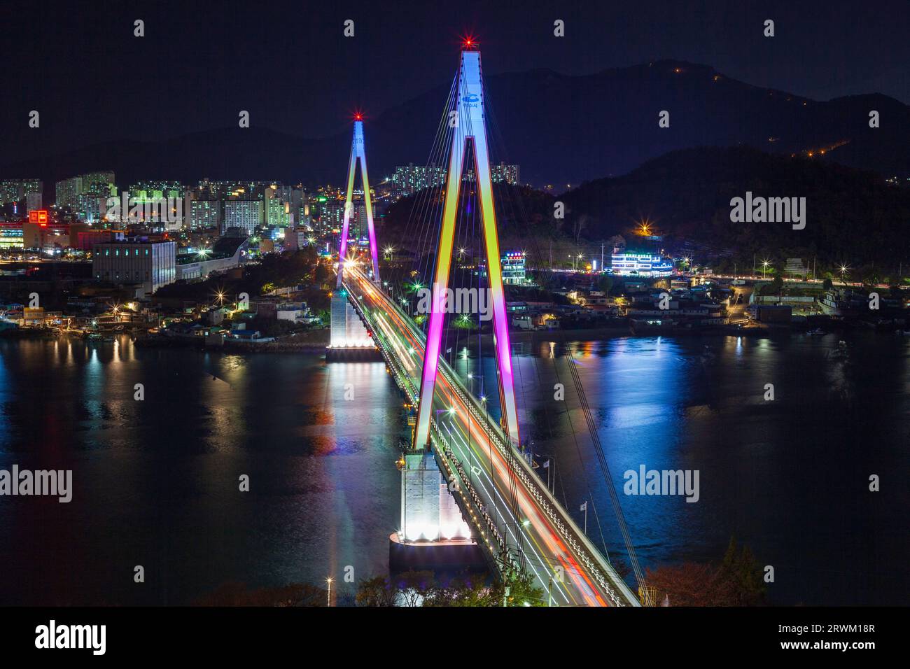 Seaport night hi-res stock photography and images - Alamy
